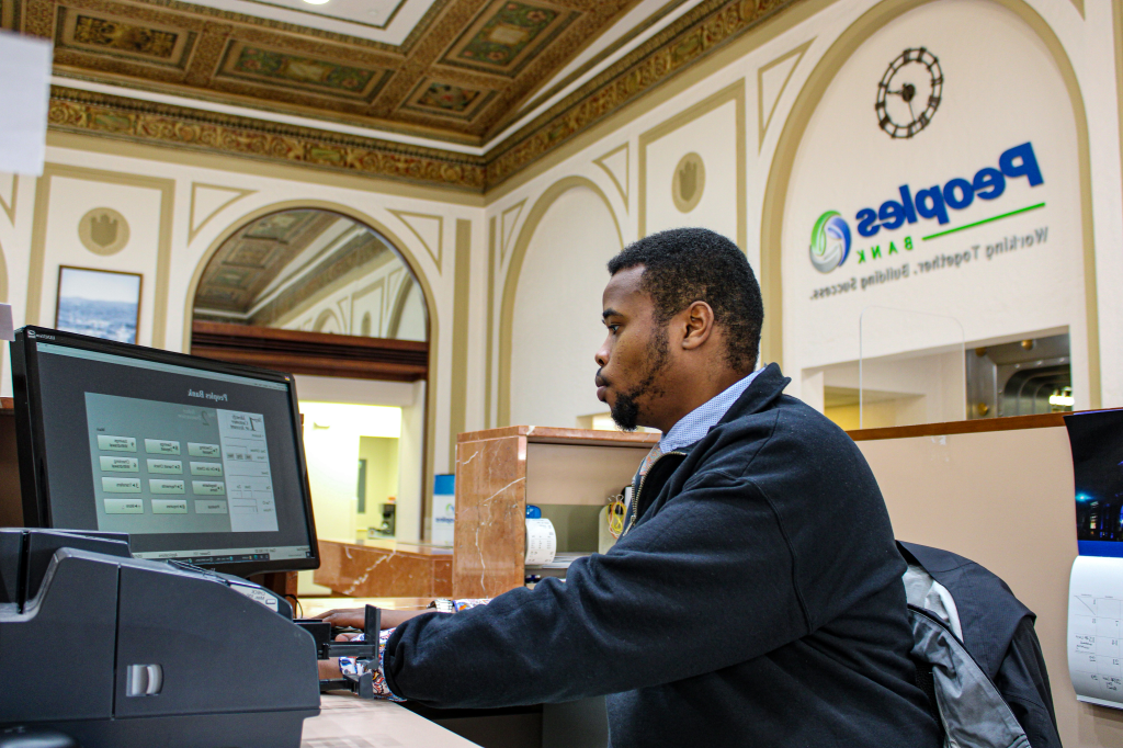 Peoples Bank – Working Together. Building Success.